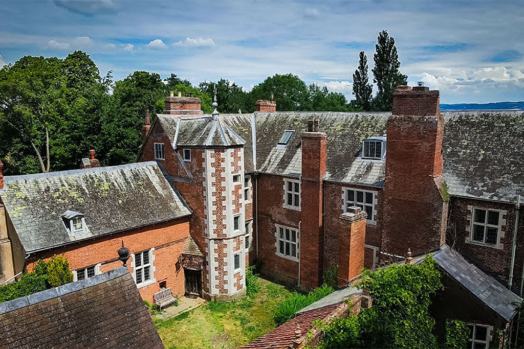 Christmas Came Early! Thanks to a £10,000 Pledge From Hellens Manor ...